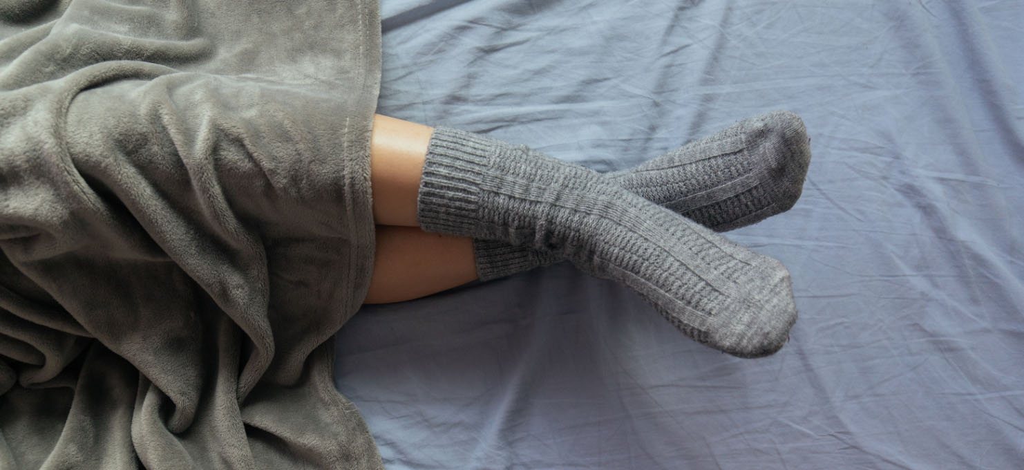 How Do You Stop Restless Legs Syndrome At Night Naturally? | snuginteriors